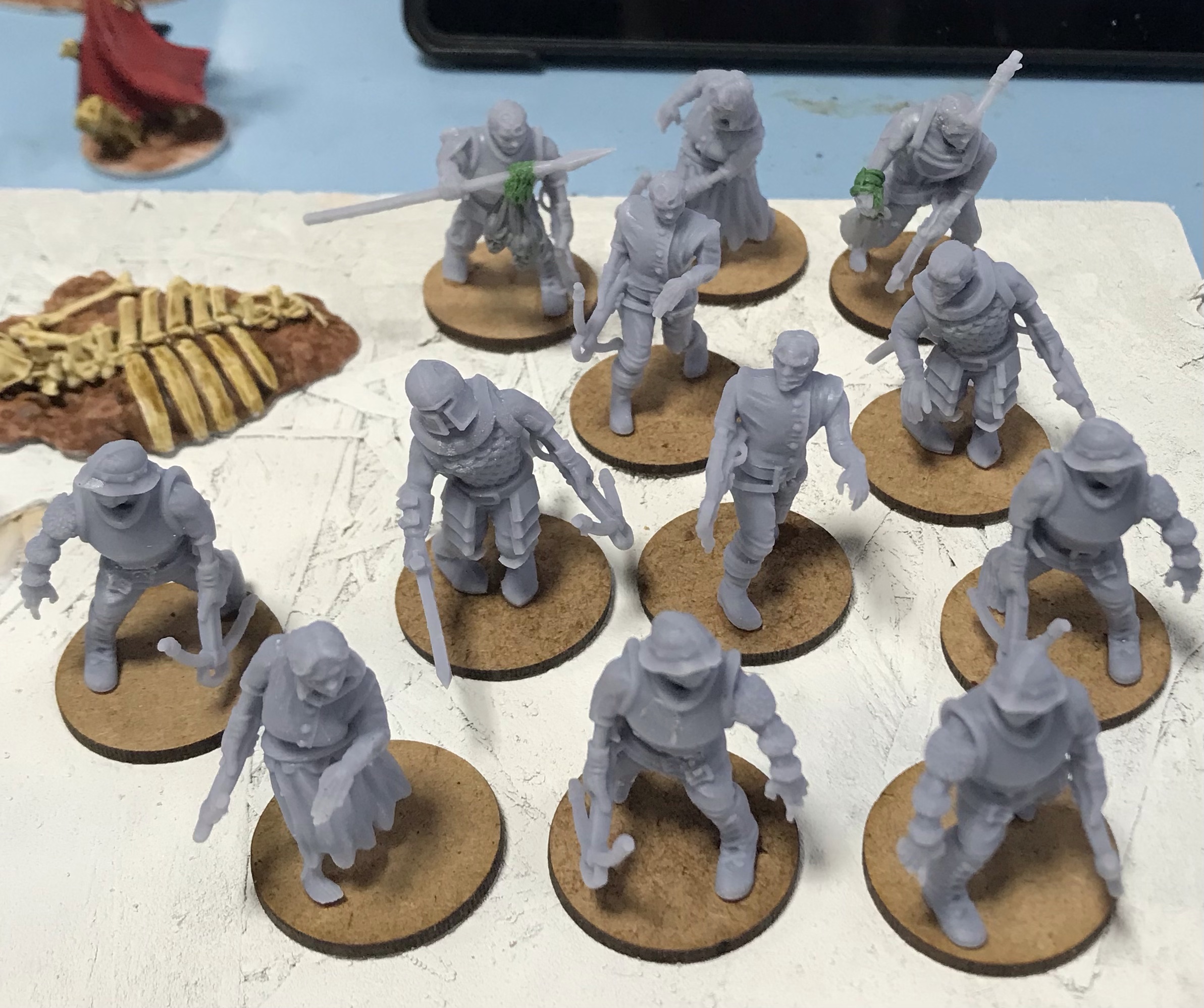 Painting and Some Crossbows – Bogenwald